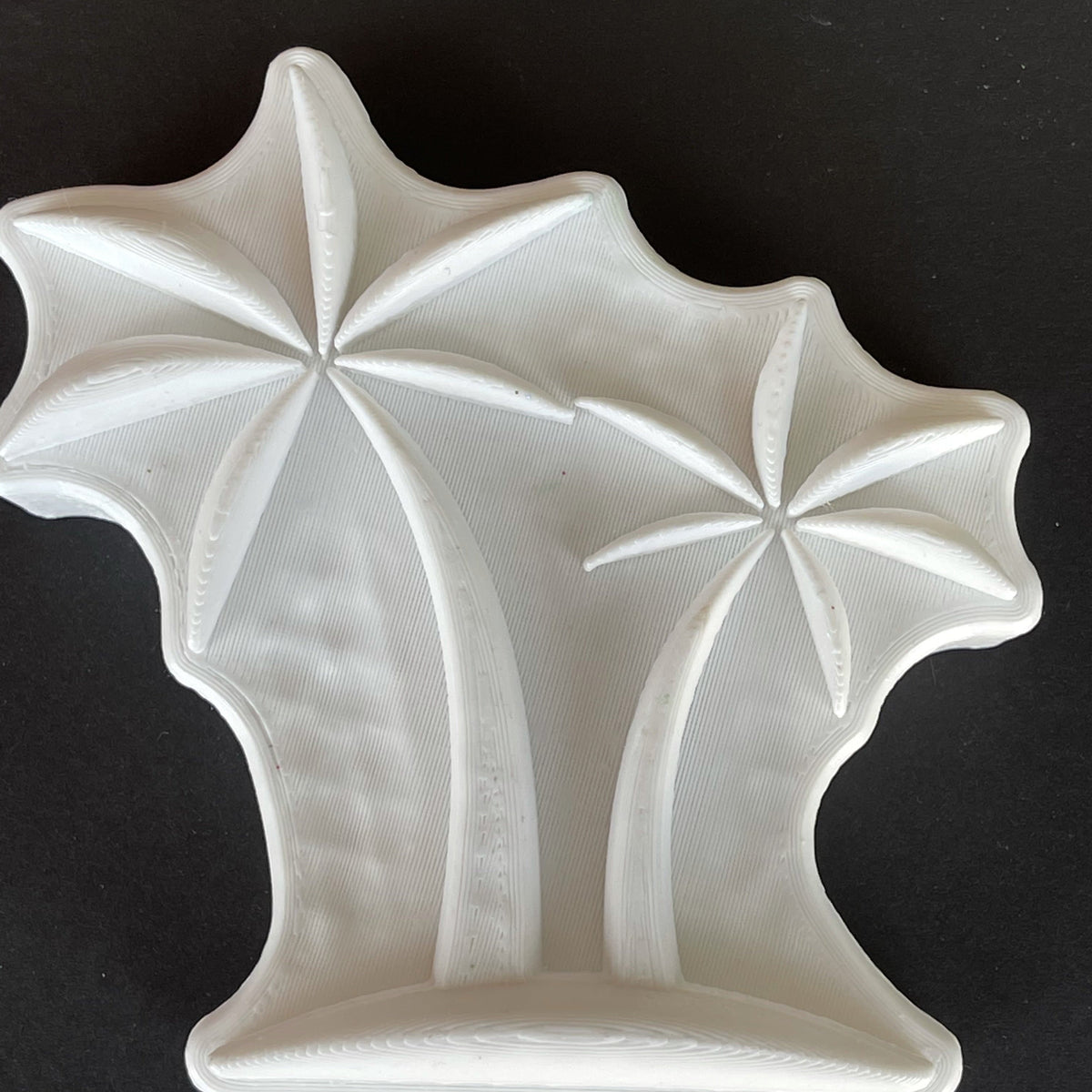 Palm Trees Plastic Hand Mold – Fizz Fairy Krazycolours Inc.